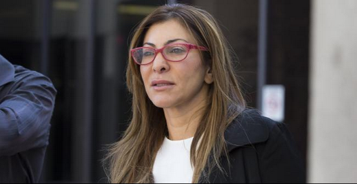 悉尼妖冶母亲网上专诱老男人 狂骗200万澳元_无忧资讯