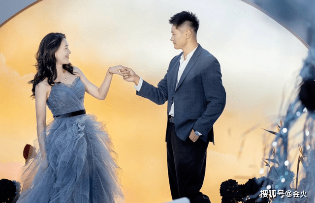 亚洲飞人谢震业婚礼太隆重 吹锣打鼓无忧资讯