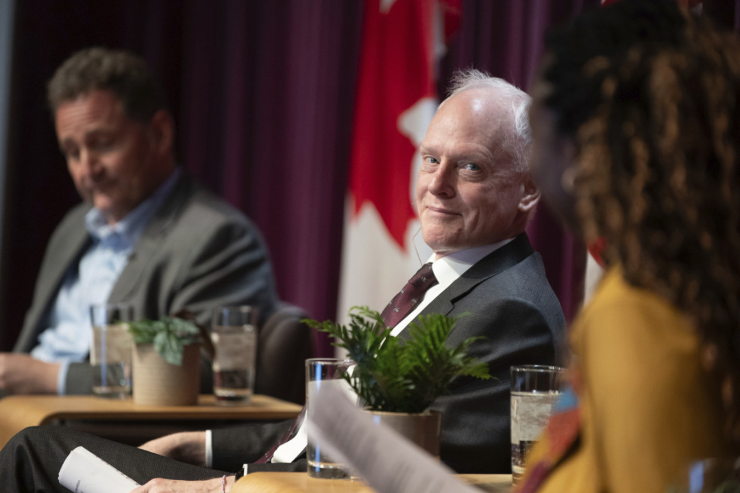 加拿大副外长访华！加中关系回暖！ - 时事新闻 - 温哥华天空 - Vansky