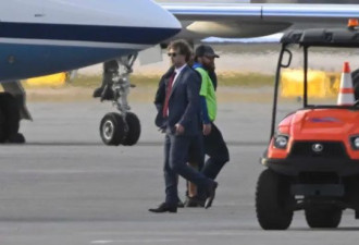 小扎再次参见川普，拜登闻讯怒斥“可耻”_无忧资讯