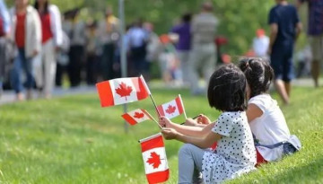 加拿大移民监：那些被撕裂的中产家庭 - 时事新闻 - 温哥华天空 - Vansky